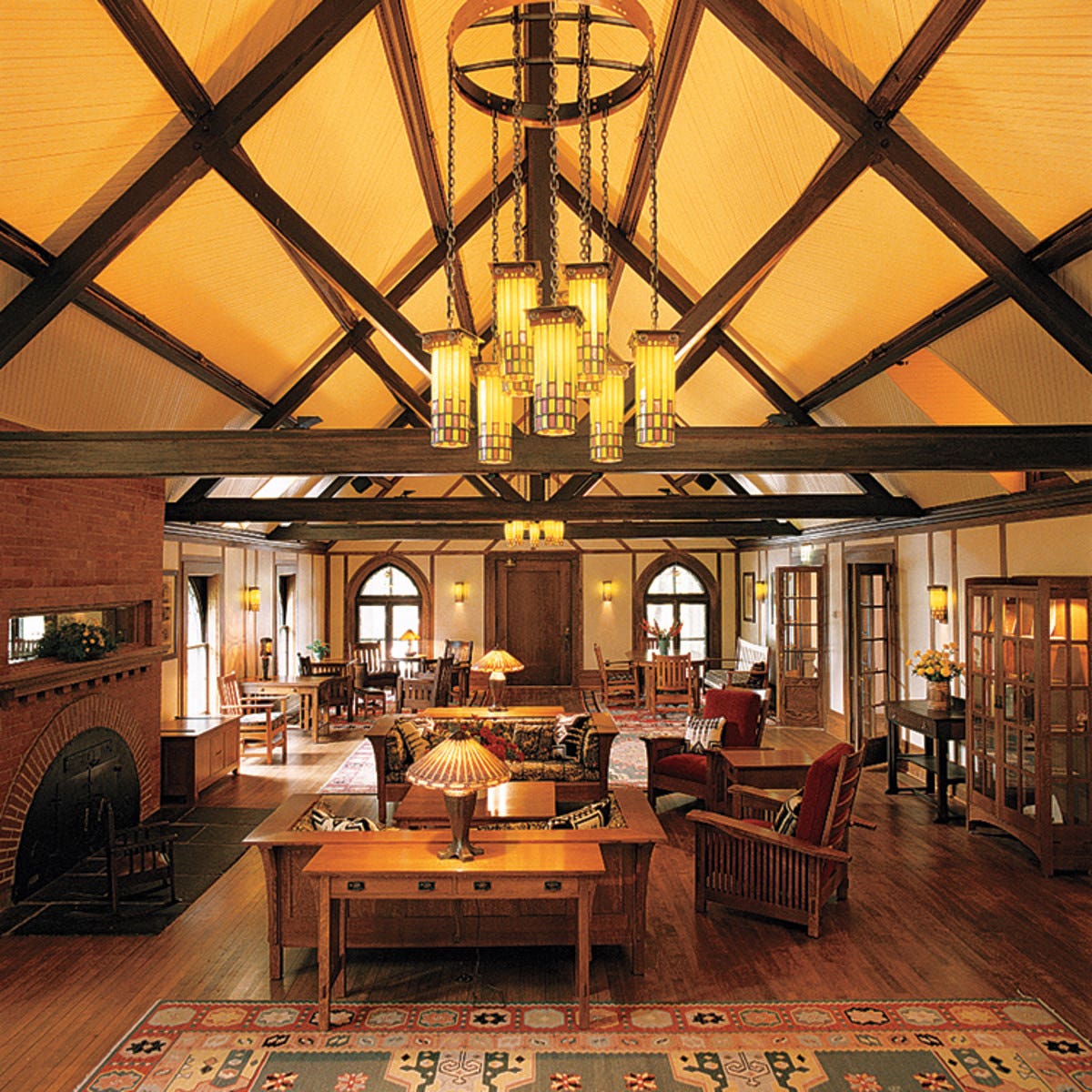 Hallmarks of California Ranch Style | Arts & Crafts Homes Online