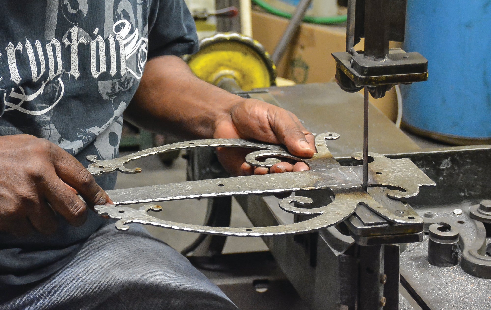 The Guild: Eric Delong | Arts & Crafts Homes Online